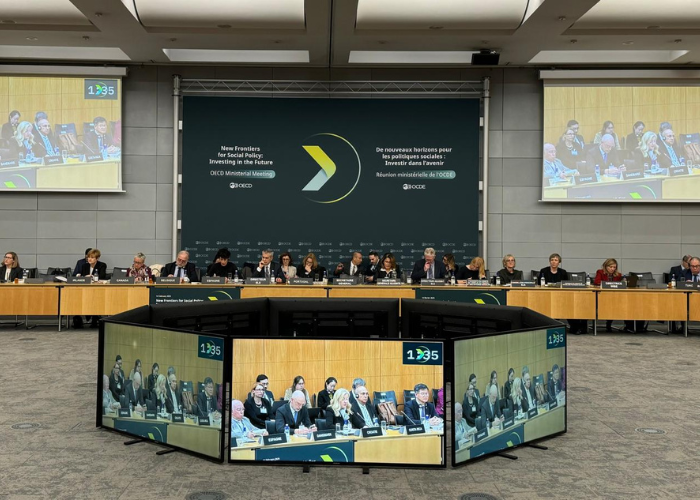 Ministarstvo rada, mirovinskog sustava, obitelji i socijalne politike - Državna tajnica ...